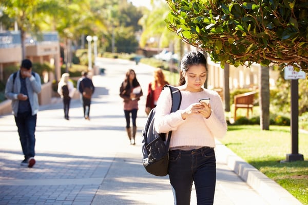 3 ways loneliness impacts college students
